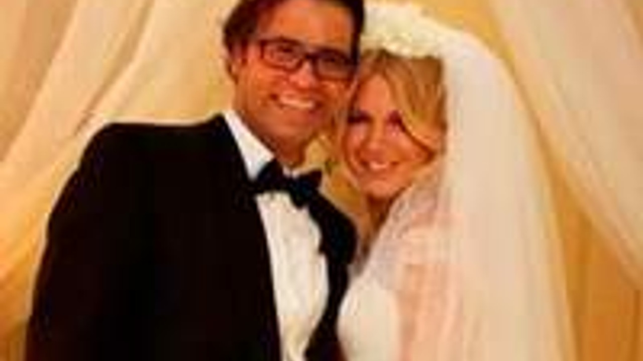 Cem Aydın ile Derin Mermerci evlendi ! | Magazin