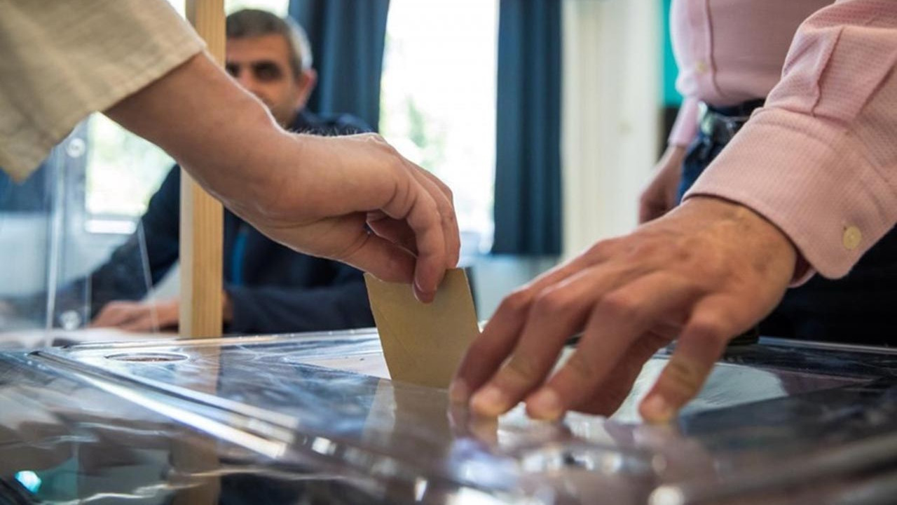 ORC'den yeni genel seçim anketi: Bu pazar seçim olsa hangi parti yüzde ... ORC'den yeni genel seçim anketi: Bu pazar seçim olsa hangi parti yüzde ...