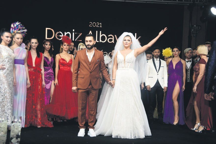 Tuğba Altıntop'un zor anları! Podyumda yere kapaklandı - Haber3