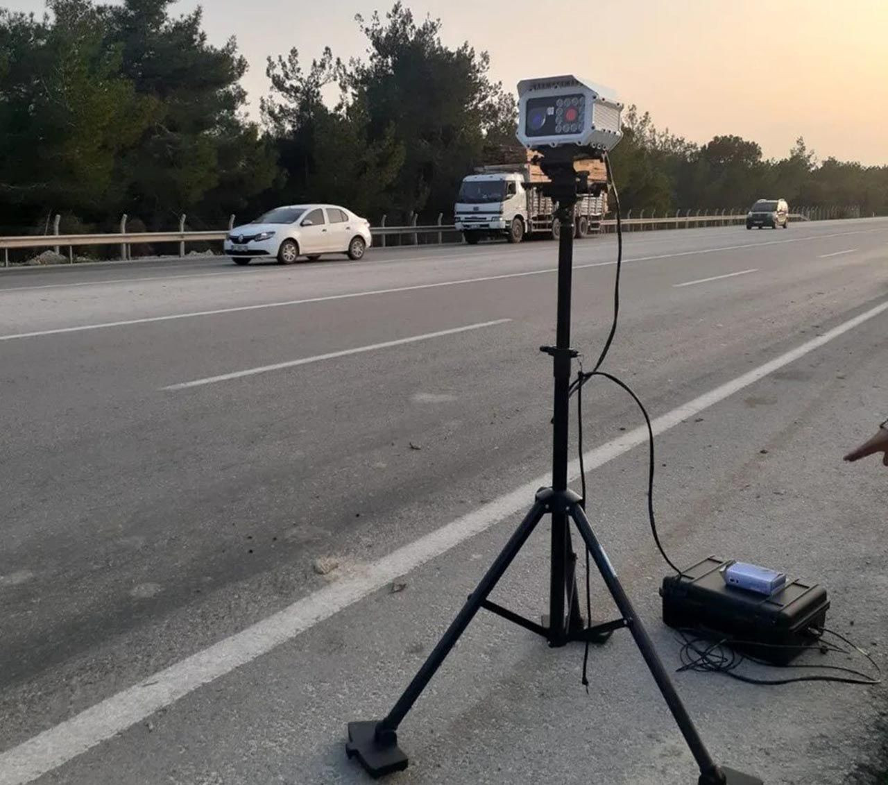 Sürücüler şimdi yandı! Türkiye'nin yerli ''kaçış yok'' radar sistemi ...