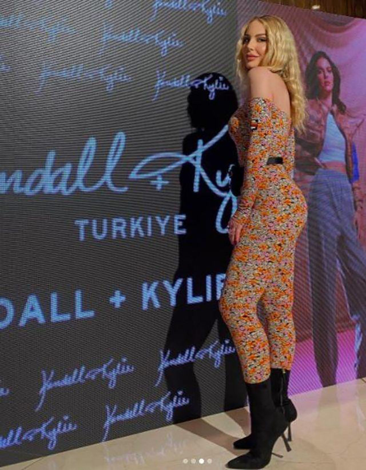 Hande Sarıoğlu sütyensiz pozuyla olay oldu: ''Şu an herkesin olmak ...