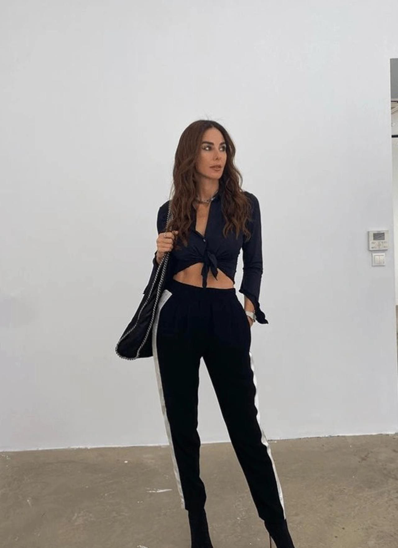 Defne Samyeli leoparlı kıyafetiyle göz doldurdu - Haber3