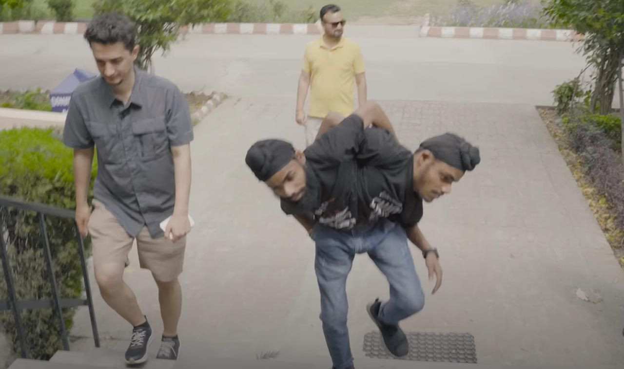 Türk Youtuber Ruhi Çenet'in yapışık ikizler videosu olay oldu - Haber3