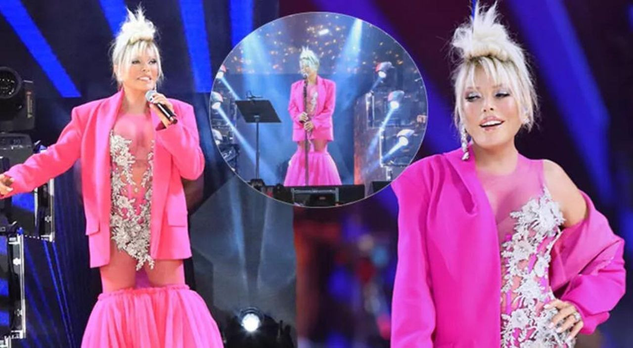 77'lik diva Ajda Pekkan ''Barbie'' olup transparan kıyafetiyle şov ...